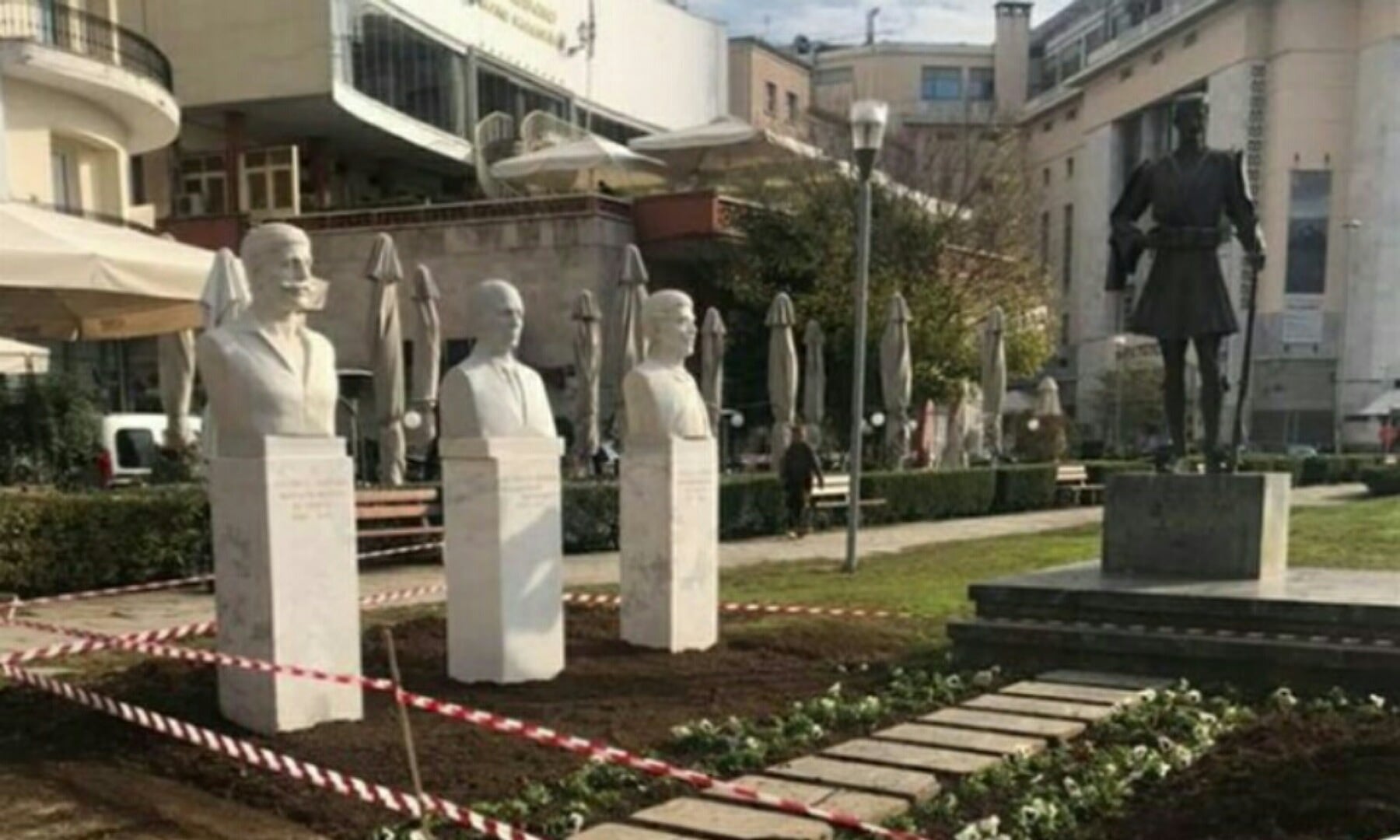 Τοποθετήθηκαν οι έξι προτομές των Μακεδονομάχων στη Θεσσαλονίκη | Νέα ...